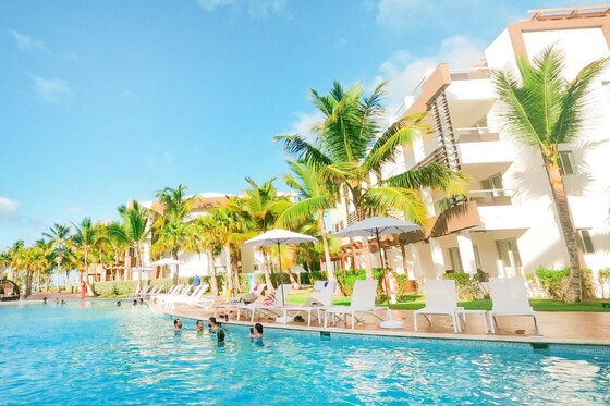 Blue Beach Luxury Resort Punta Cana - All Inclusive: Pool & Spa Day ...