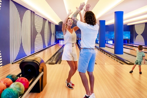 Ocean Coral Spring Resort - All Inclusive: Pool & Spa Day Pass Montego ...