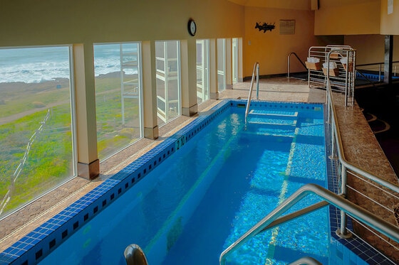 Overleaf Lodge and Spa: Indoor Pool & Spa Day Pass | ResortPass