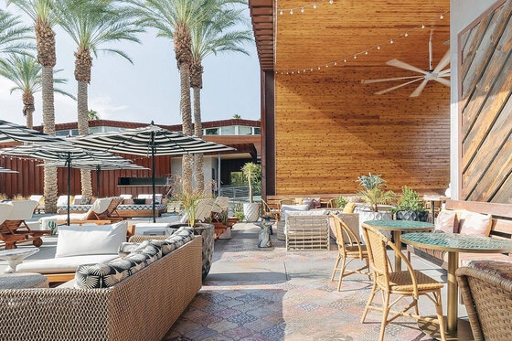 Arrive Palm Springs: Pool & Spa Day Pass Palm Springs | ResortPass