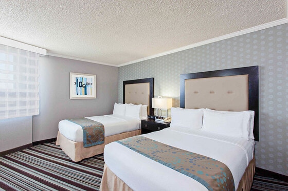 Holiday Inn Long Beach Airport: Pool & Spa Day Pass Long Beach | ResortPass