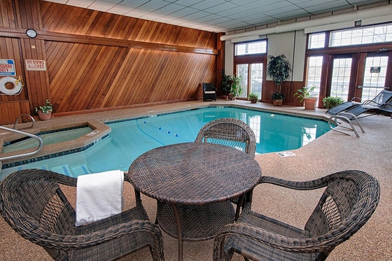 Mill Falls at the Lake: Pool & Spa Day Pass Meredith | ResortPass