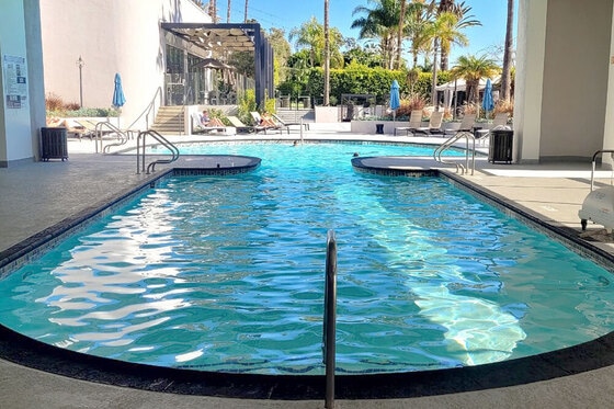 Torrance Marriott Redondo Beach: Pool & Spa Day Pass Los Angeles ...