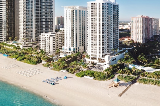 DoubleTree by Hilton Ocean Point Resort: Pool & Spa Day Pass Miami ...