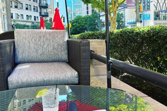 The Georgian Terrace : Pool & Spa Day Pass Atlanta | ResortPass