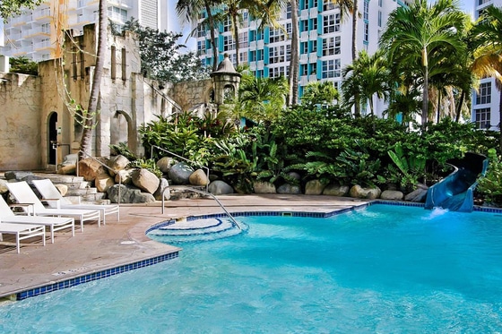 The Condado Plaza Hotel: Pool & Spa Day Pass San Juan | ResortPass