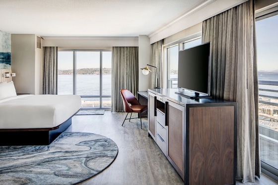Seattle Marriott Waterfront: Indoor Pool & Spa Day Pass | ResortPass