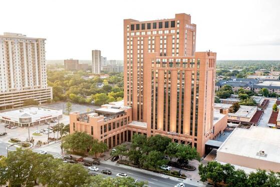 JW Marriott Houston by the Galleria: Pool & Spa Day Pass Houston ...