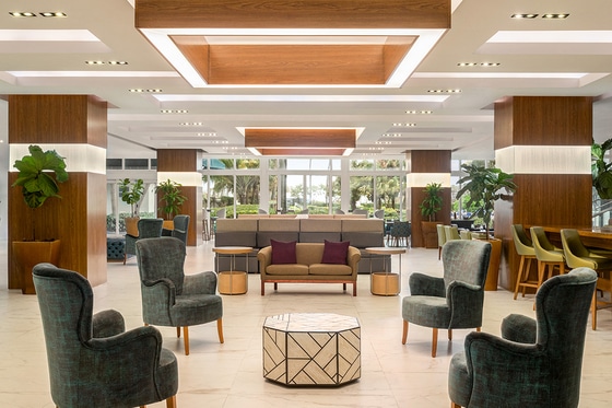 Holiday Inn Miami Beach-Oceanfront: Pool & Spa Day Pass Miami | ResortPass