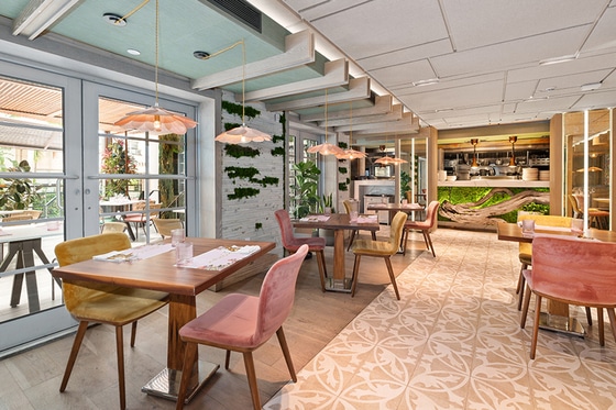 Lennox Miami Beach: Pool & Spa Day Pass Miami | ResortPass
