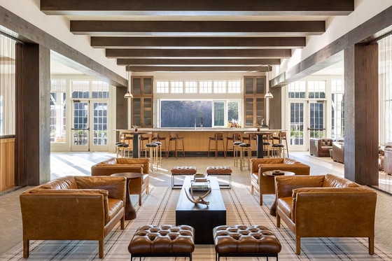 Foxhall Resort: Pool & Spa Day Pass Atlanta | ResortPass