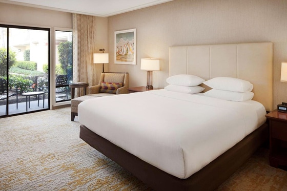 DoubleTree by Hilton Hotel Ontario Airport: Pool & Spa Day Pass Ontario ...