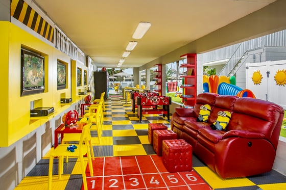 Magic Moment Resort & Kids Club: Pool & Spa Day Pass Orlando | ResortPass
