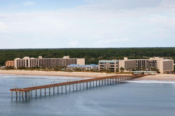 Springmaid Beach at Doubletree by Hilton Myrtle Beach: Pool & Spa Day ...