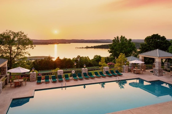 Chateau on the Lake Resort Spa & Convention Center: Pool & Spa Day Pass ...