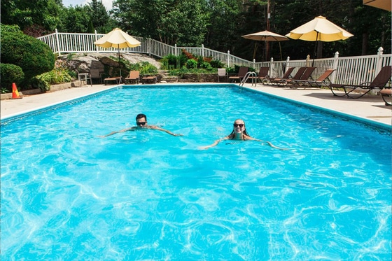 Ocean Gate Resort: Pool & Spa Day Pass Southport | ResortPass