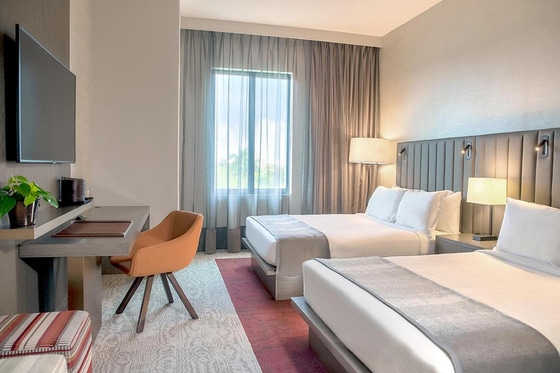 THesis Hotel Miami Coral Gables, Curio Collection by Hilton: Pool & Spa ...