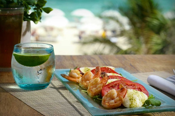 Solé Miami: Pool & Spa Day Pass Miami | ResortPass