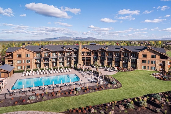 Juniper Preserve: Pool & Spa Day Pass Bend | ResortPass