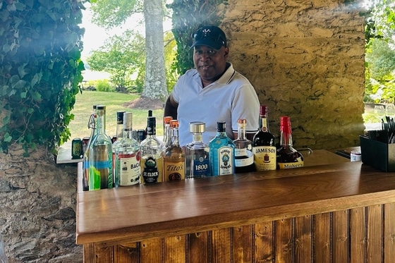 Goodstone Inn & Restaurant: Pool & Spa Day Pass Middleburg | ResortPass