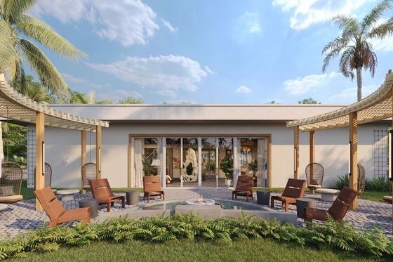 Three Waters Resort and Marina: Pool & Spa Day Pass Islamorada | ResortPass