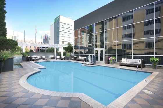 DoubleTree by Hilton Hotel Chattanooga Downtown: Pool & Spa Day Pass ...