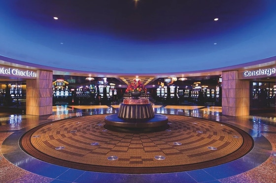 Talking Stick Resort: Pool & Spa Day Pass Phoenix | ResortPass