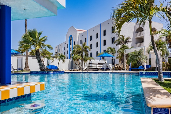 TRYP by Wyndham Aruba - Adults Only: Pool & Spa Day Pass Noord | ResortPass