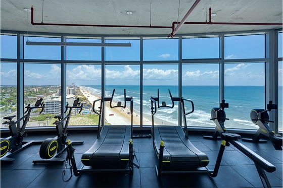 Max Beach Resort: Pool & Spa Day Pass Daytona Beach | ResortPass