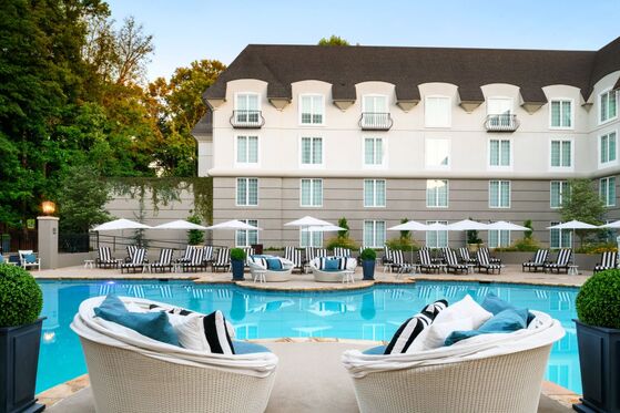 Chateau Elan Winery & Resort: Pool & Spa Day Pass Braselton | ResortPass