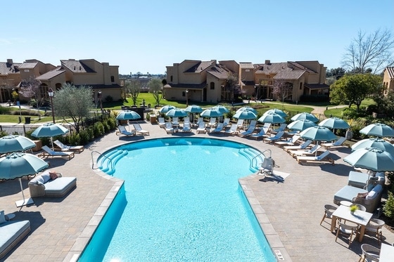 Vinarosa Resort & Spa: Pool & Spa Day Pass Sonoma | ResortPass