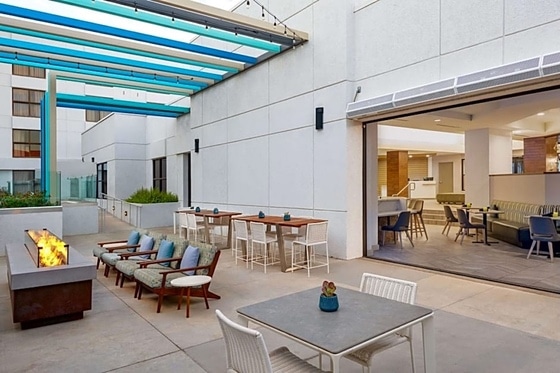 DoubleTree by Hilton Phoenix Chandler: Pool & Spa Day Pass Phoenix ...