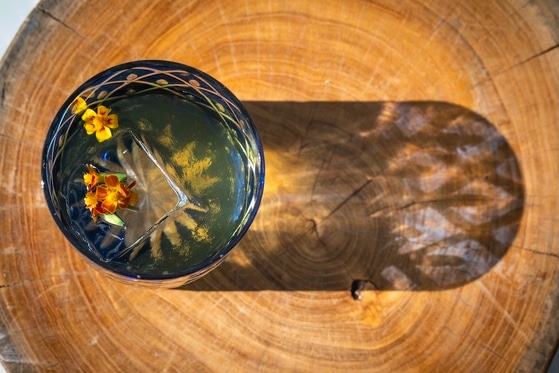 Kimpton Hotel Palomar Phoenix: Pool & Spa Day Pass Phoenix | ResortPass