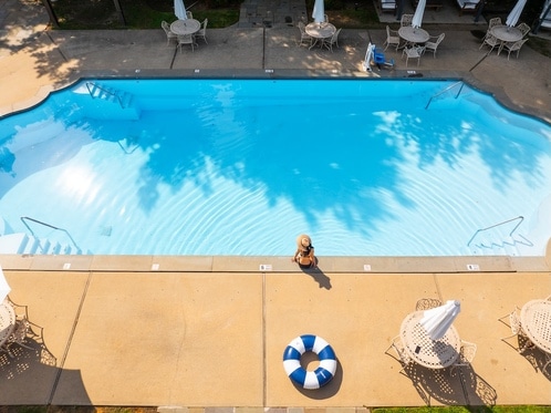 The Mansion at Glen Cove: Pool & Spa Day Pass Glen Cove | ResortPass