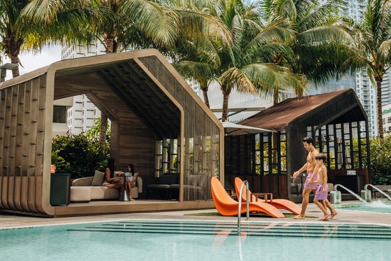 EAST Miami : Pool & Spa Day Pass Miami | ResortPass