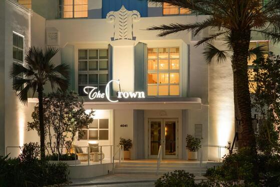 Andaz Miami Beach: Pool & Spa Day Pass Miami | ResortPass