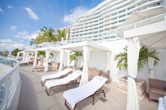 The Ritz-Carlton, Fort Lauderdale: Pool & Spa Day Pass Fort Lauderdale ...